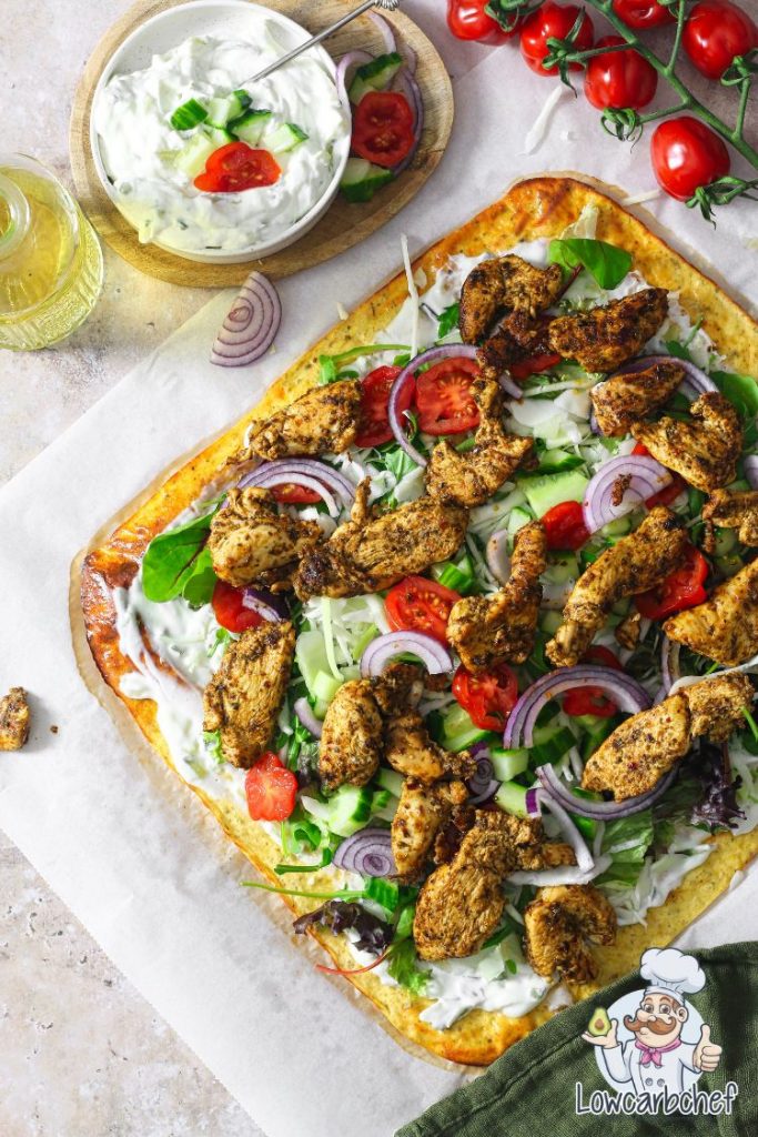 Koolhydraatarm flatbread met gyros - Lowcarbchef.nl